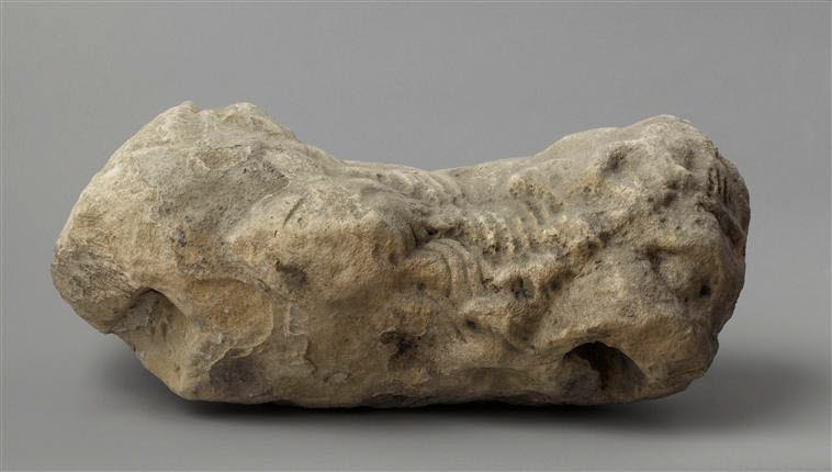 Animal chimérique à tête de lionne - Louvre site des collections