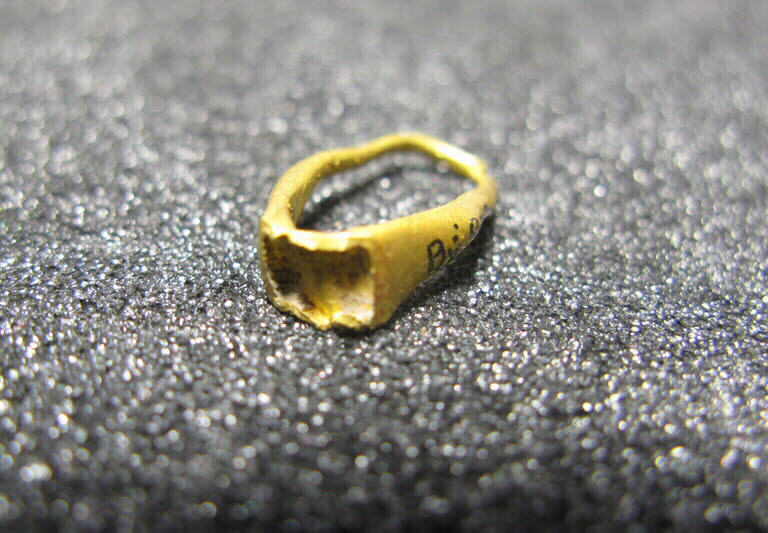bague - Louvre site des collections