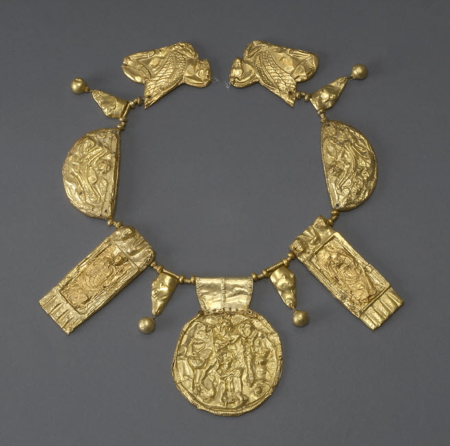 collier - Louvre site des collections