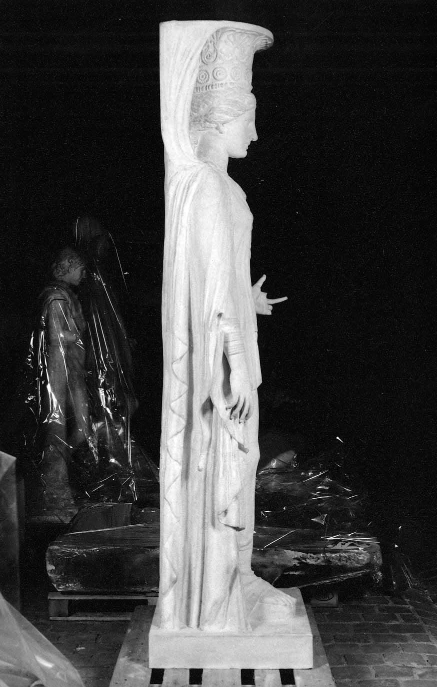 Tirage d'une caryatide dite "canéphore Albani" - Louvre site des ...