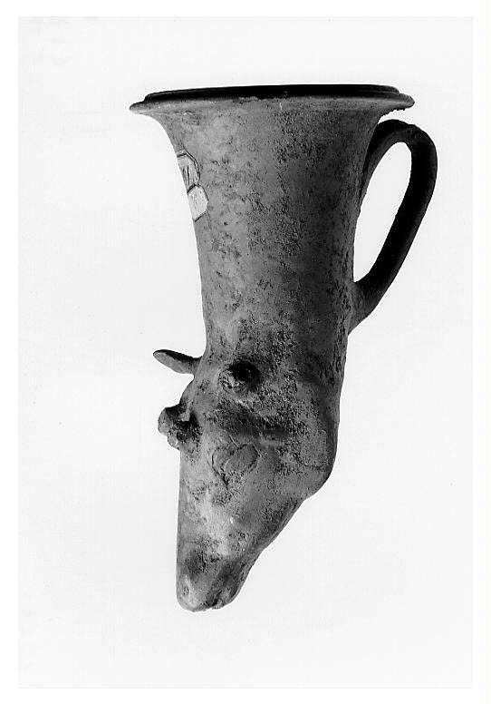 rhyton ; vase plastique - Louvre Collections