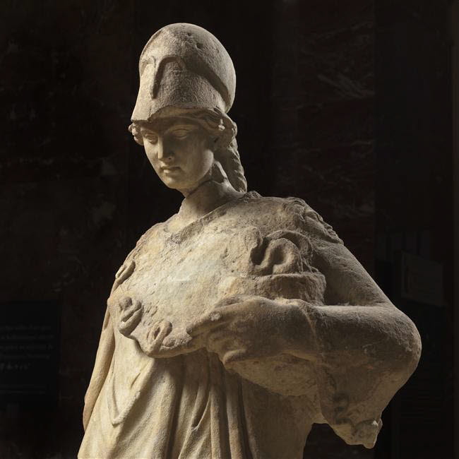 Athena à la ciste - Louvre site des collections
