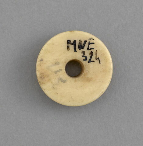 fusaïole - Louvre site des collections